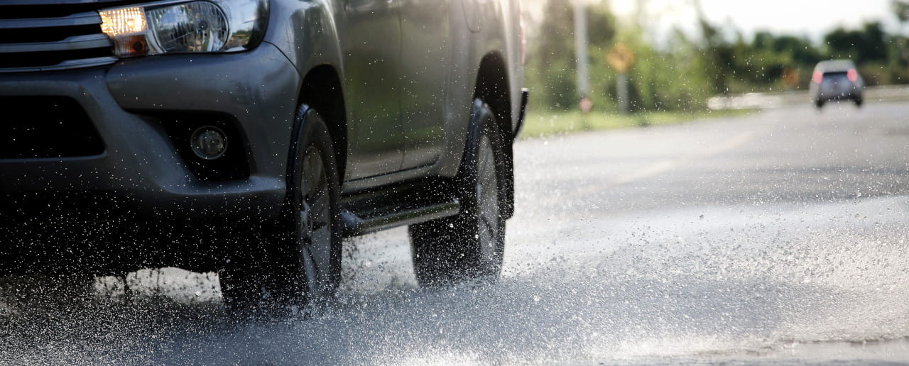 What is Aquaplaning and How to Avoid it