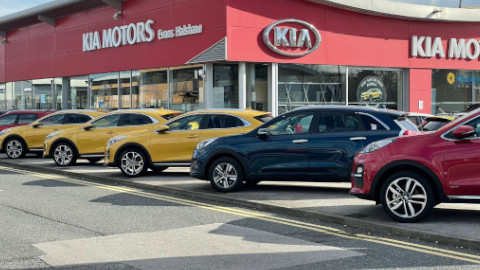 Kia